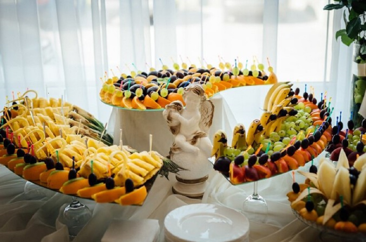How to Choose the Perfect Wedding Caterer in Dubai? - Royal